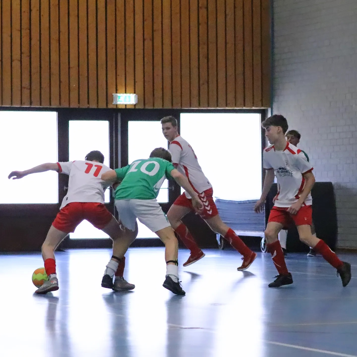 JO-17 zaalvoetbaltoernooi succesvol | VV Dalen