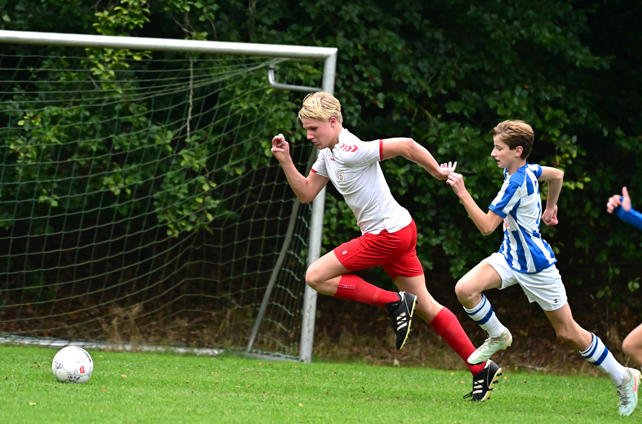 Foto’s JO 17-2 tegen Raptim JO 17-2 staan online | VV Dalen